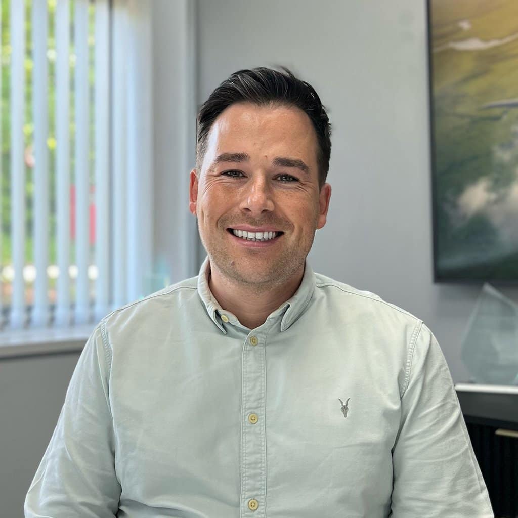 Structural & Architectural Glazing Specialists | Fluid Glass