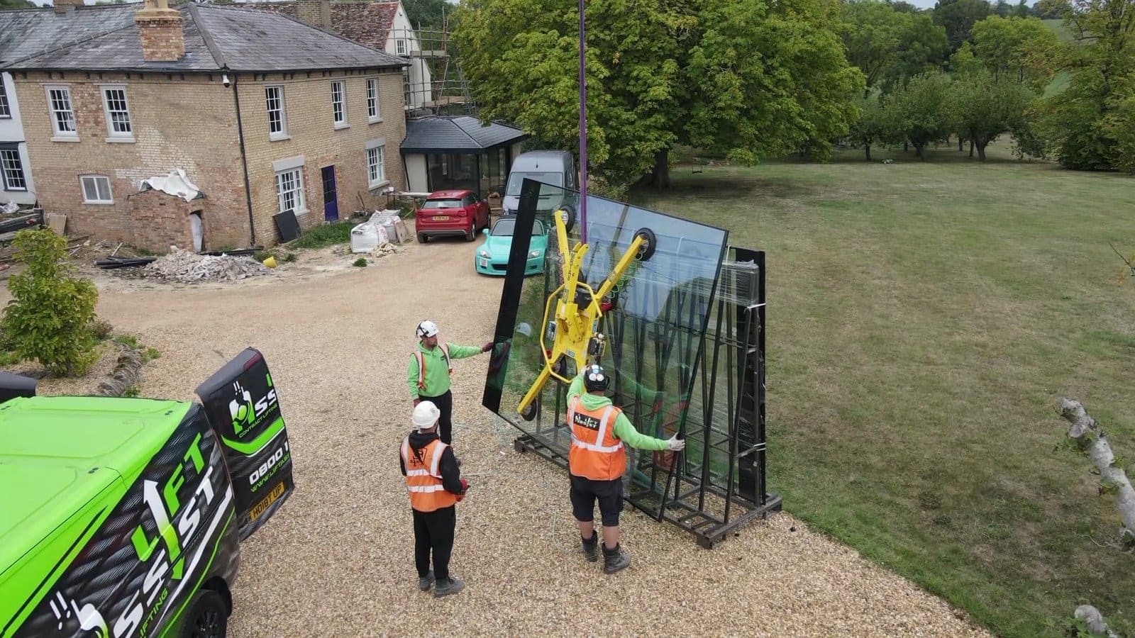 Brook House - Fluid Glass