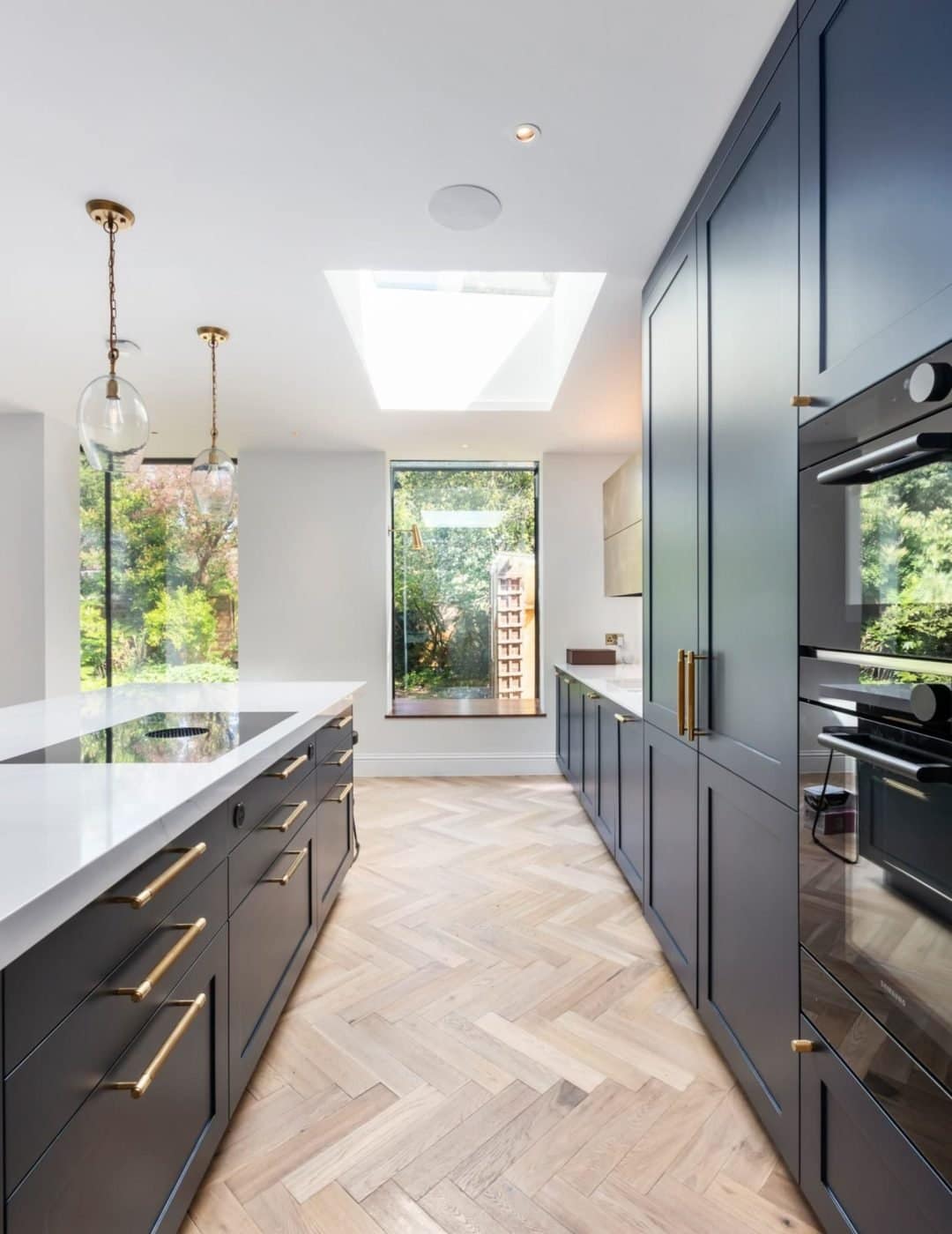 Oriel Windows - Architectural & Structural Glazing - Fluid Glass